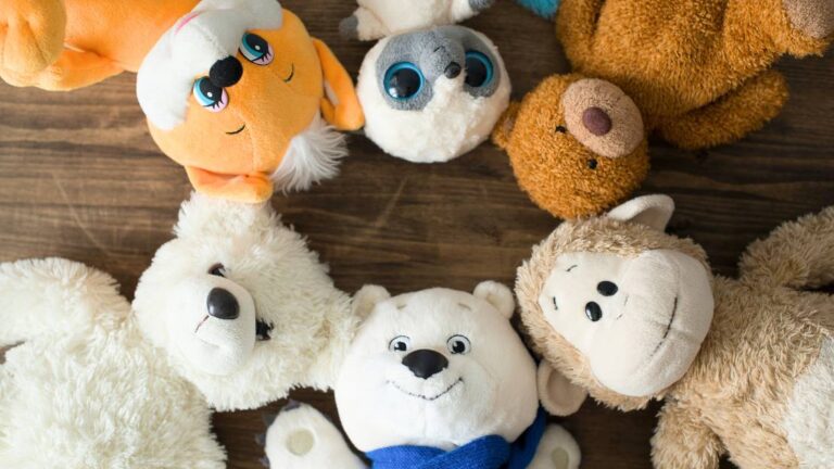 450+ Stuffed Animal Names For Bears, Tigers, Snakes & More