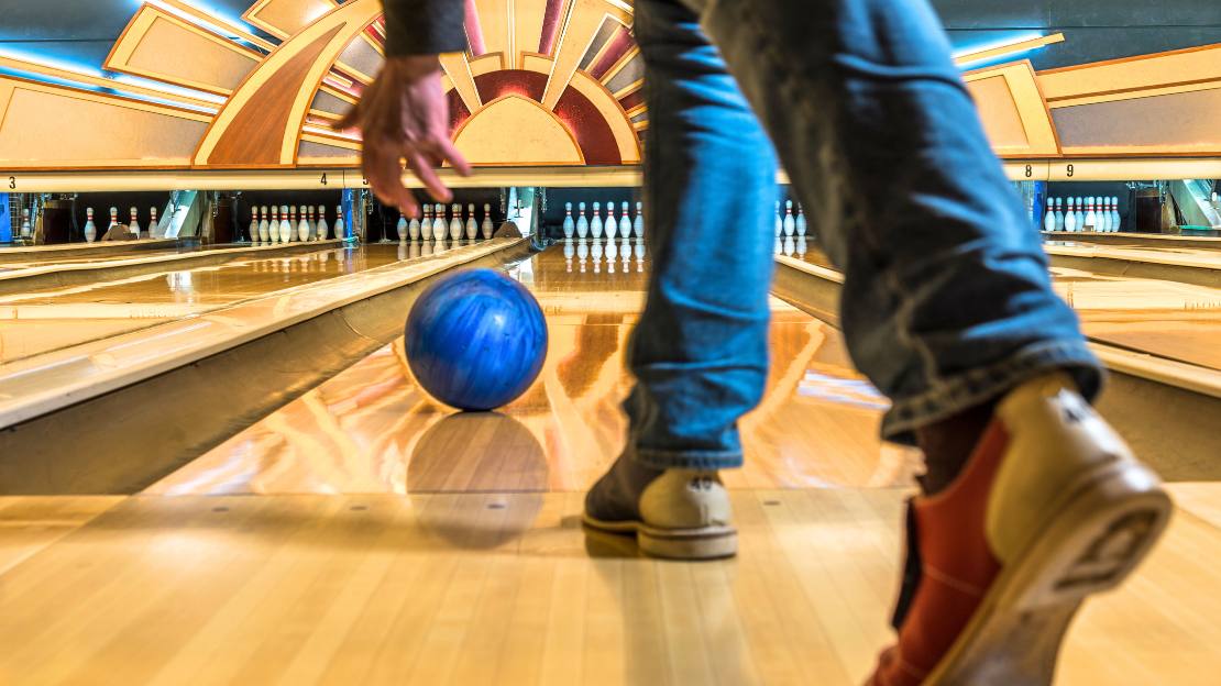 230+ Exciting Bowling Team Names with Cool, Crazy, and League Alternatives